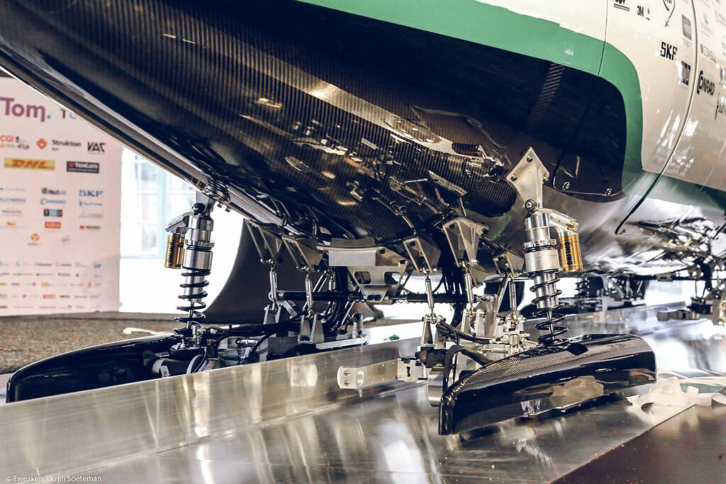 3D investment casting patterns for Hyperloop project | voxeljet