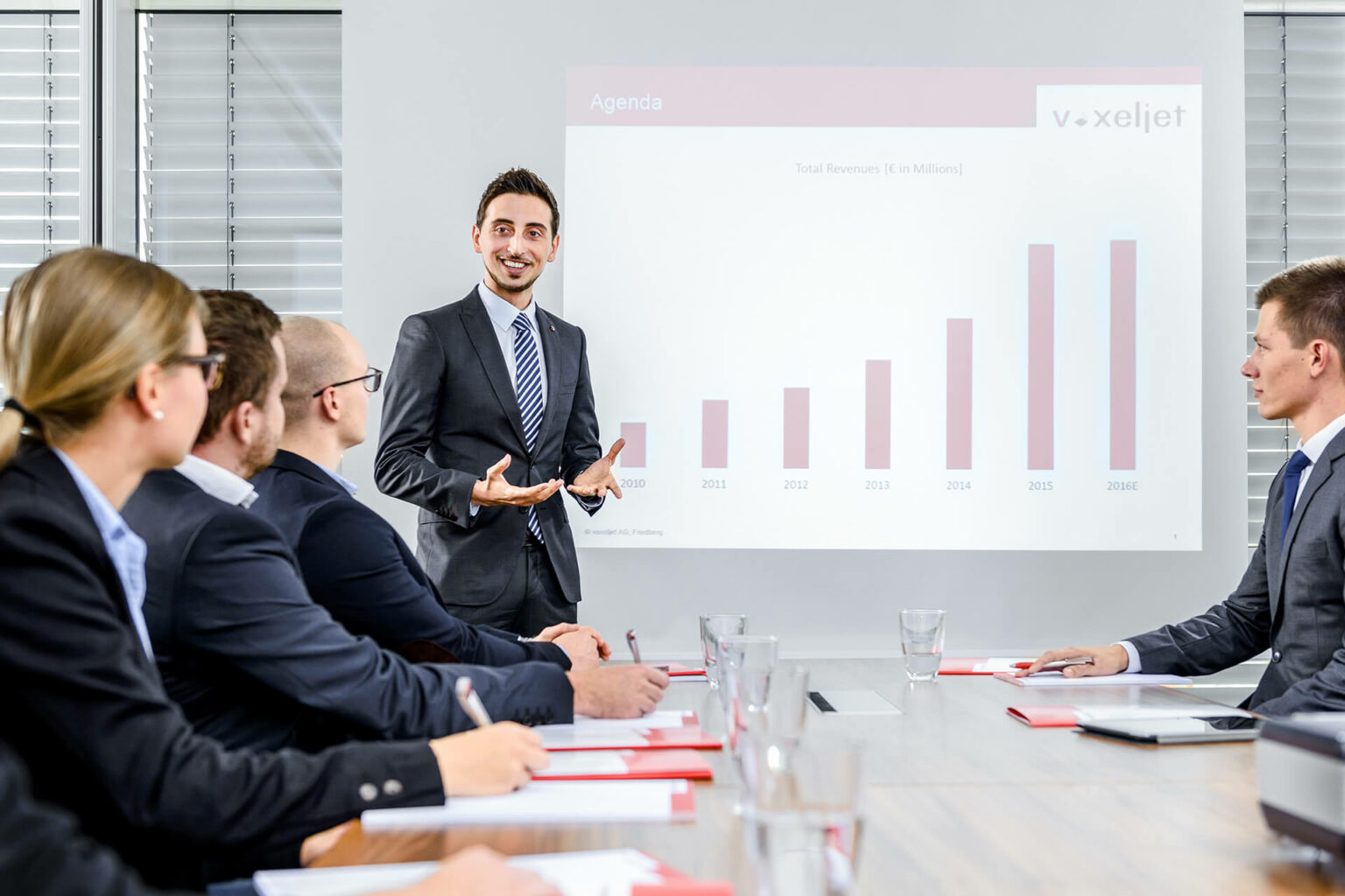 VX4000 - 3D printer for sand molds and cores | voxeljet